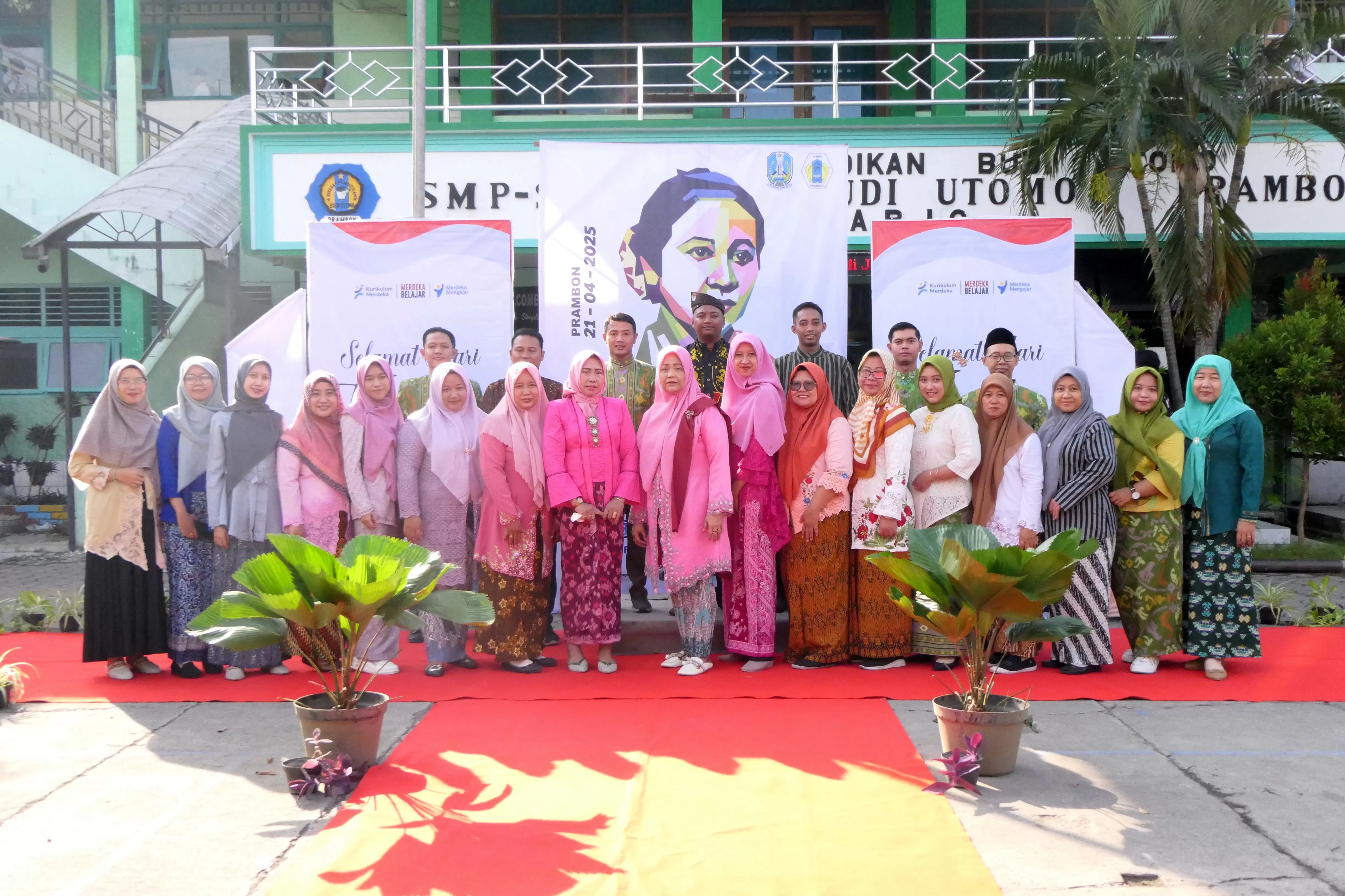 Profil Singkat